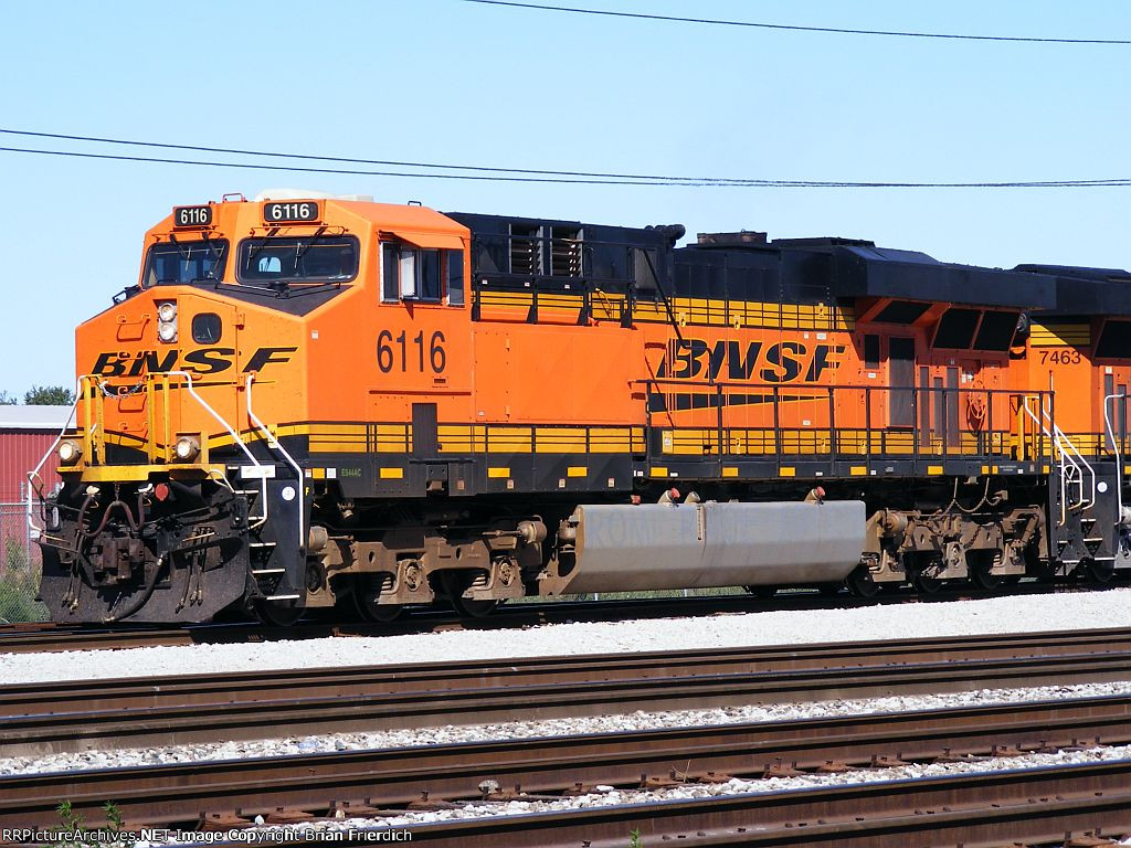 BNSF 6116